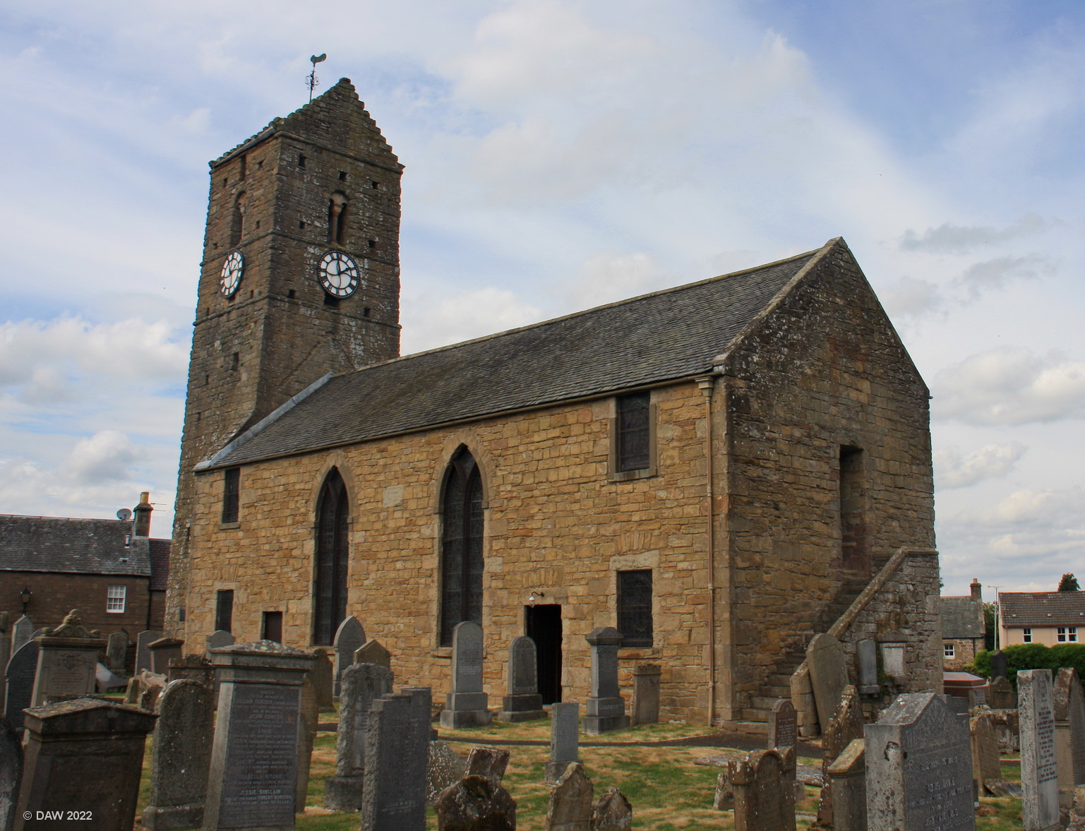 Views around Perth & Kinross - St Serf's Church, Dunning - The Neilston ...